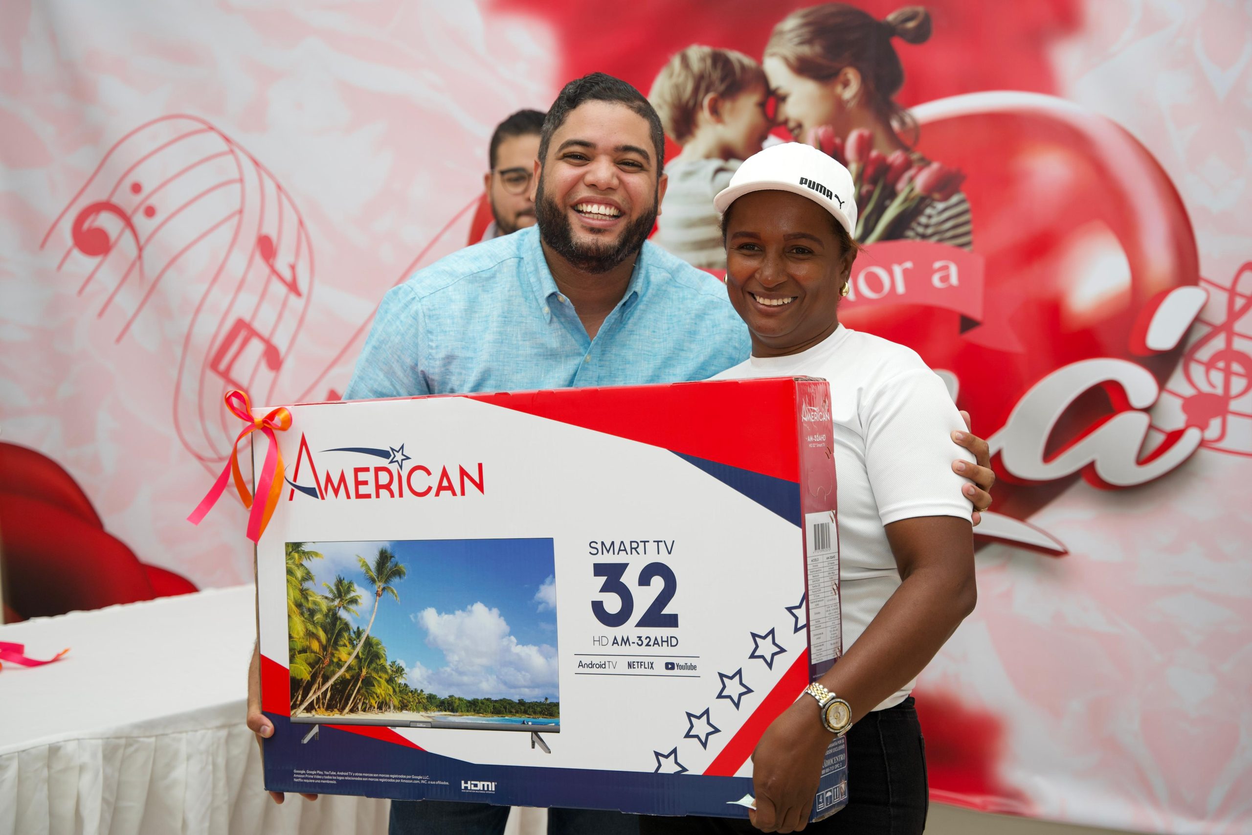 Fundiosis honra a más de 100 madres con un almuerzo en SDN – El Nuevo ...