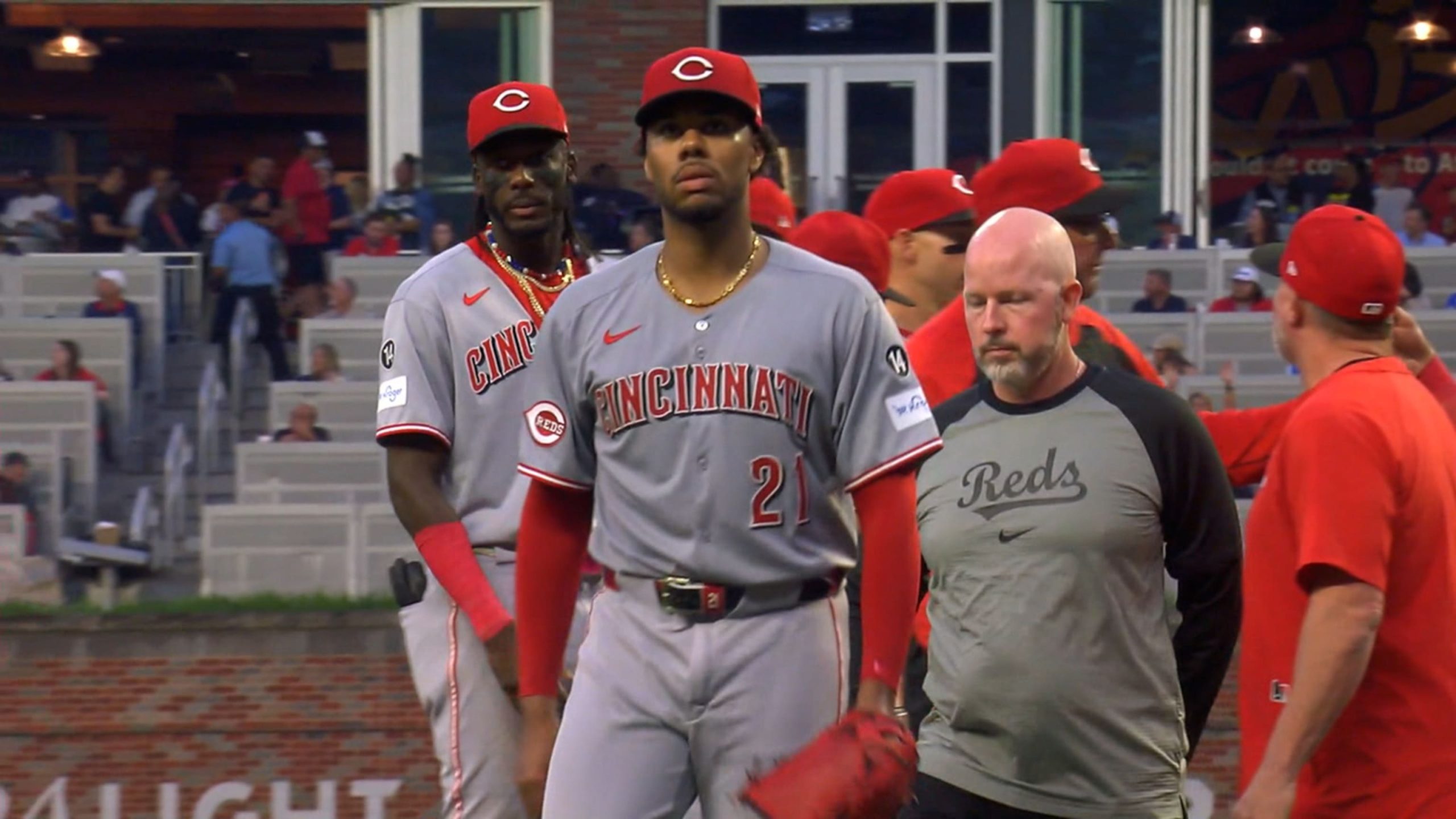 Rojos enviarán a Greene a la lista de lesionados por desgarro en la ...