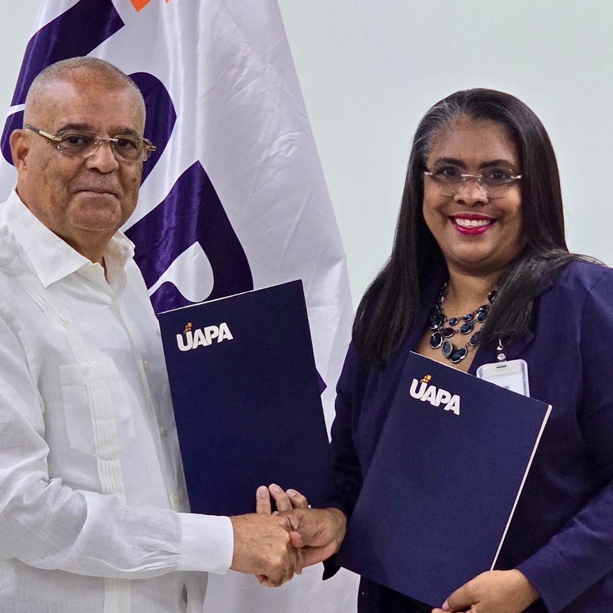 Digecac firma convenio con la UAPA para fortalecer programas sociales – El Nuevo Diario ...