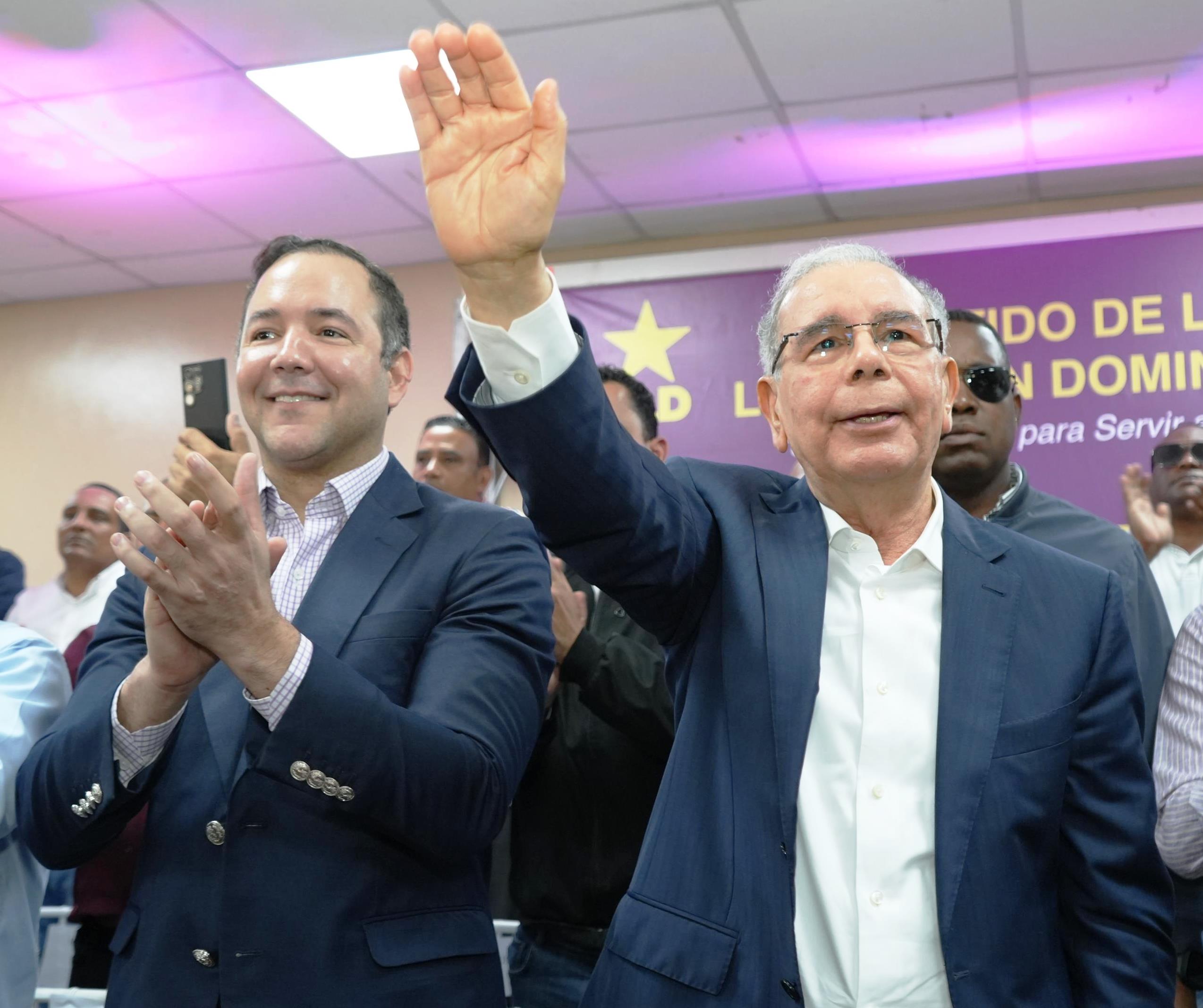 Danilo Medina y Johnny Pujols encabezarán asamblea del PLD el domingo ...