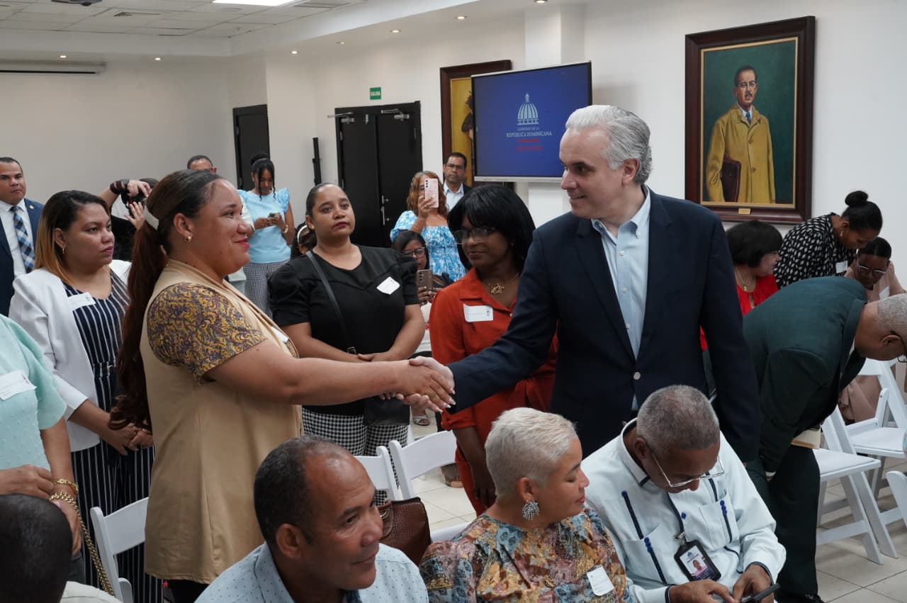 Minerd y Apmae impulsan esfuerzos para regreso a clases exitoso y ...