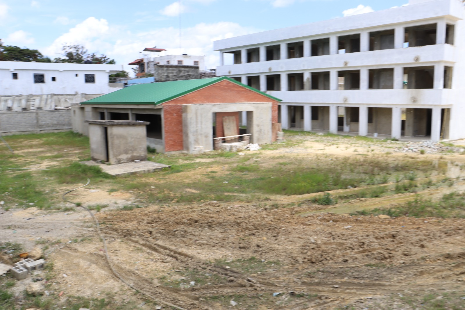 Denuncian escuela de Cancino Adentro tiene más de una década en ...