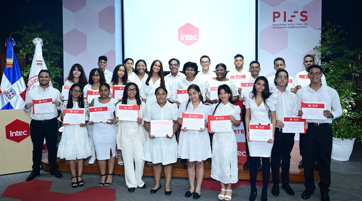 Intec reconoce a 25 jóvenes sobresalientes con becas del Programa PIES ...