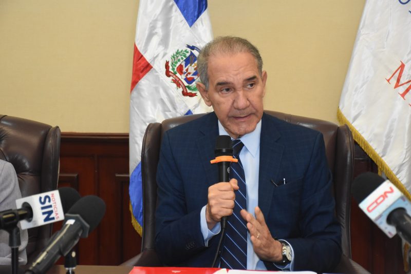 Mescyt, UASD y Unesco promueven la ciudadanía digital dominicana con ...