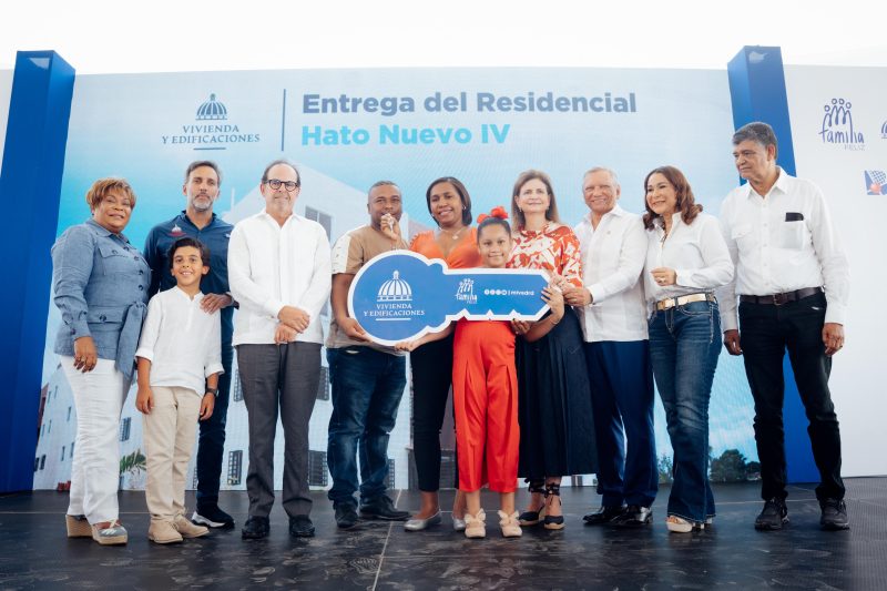 Vicepresidenta Peña y el MIVED entregan 608 nuevas viviendas en Hato Nuevo – El Nuevo Diario ...