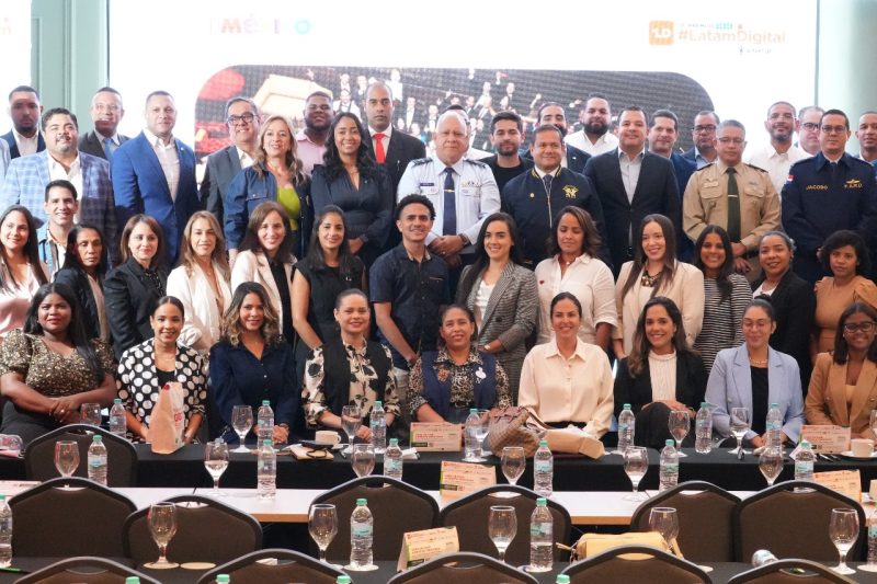 Escuelas Vocacionales del MIDE participan en el Tour LatamDigital Conecta en Santo Domingo – El ...